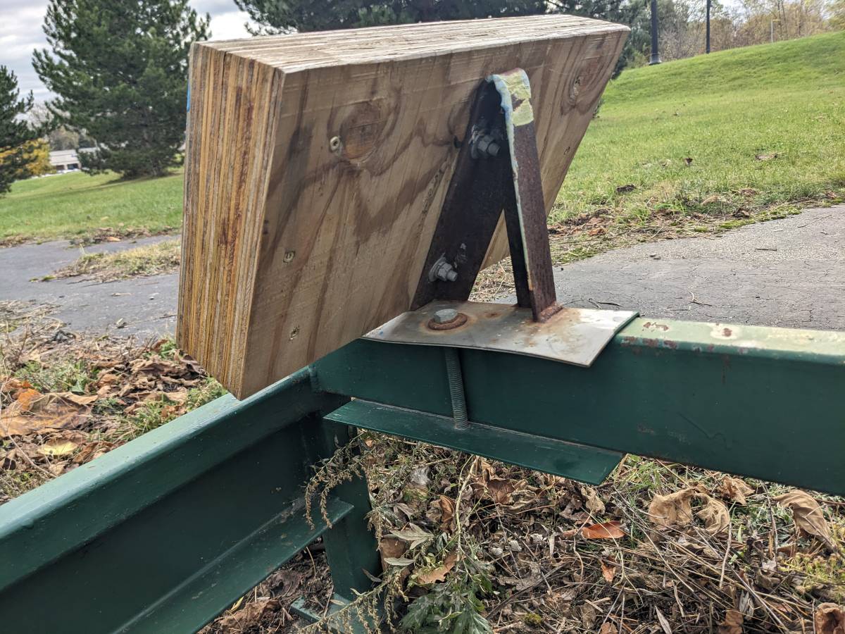 Boat Cradle - Steel Beam Construction | Looknet